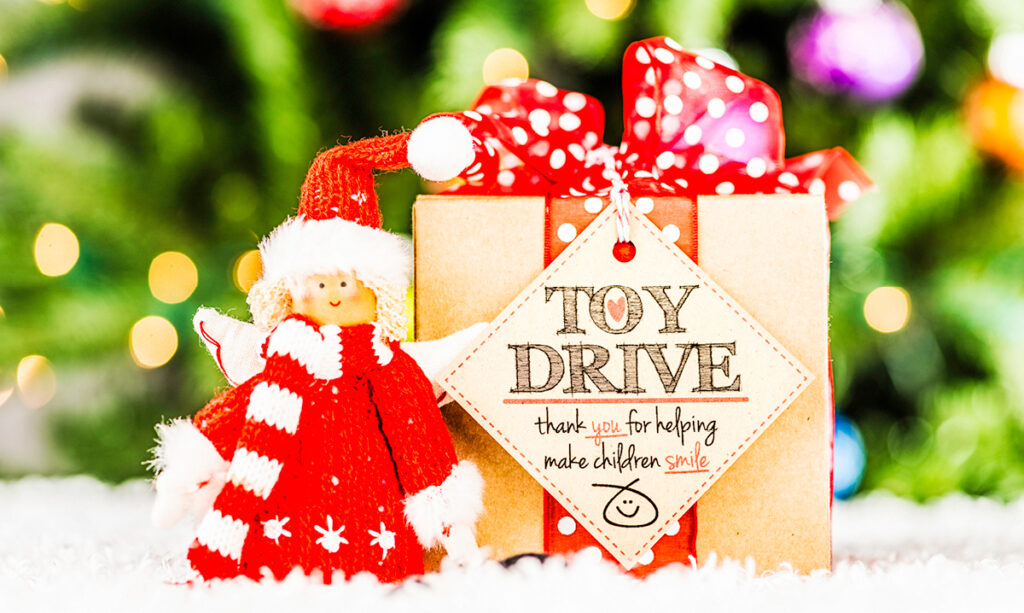 Holiday Toy Drives to Help Give Back in Chicagoland - Chicago Parent