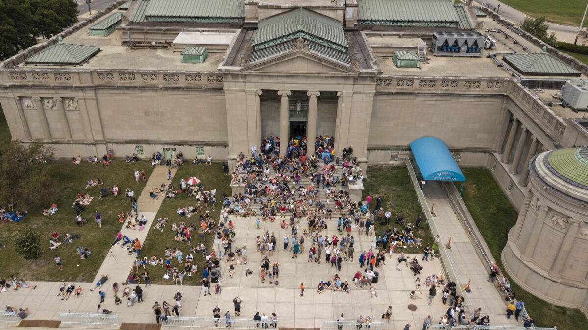 Solar Eclipse 2024 at Museum of Science and Industry in Chicago ...