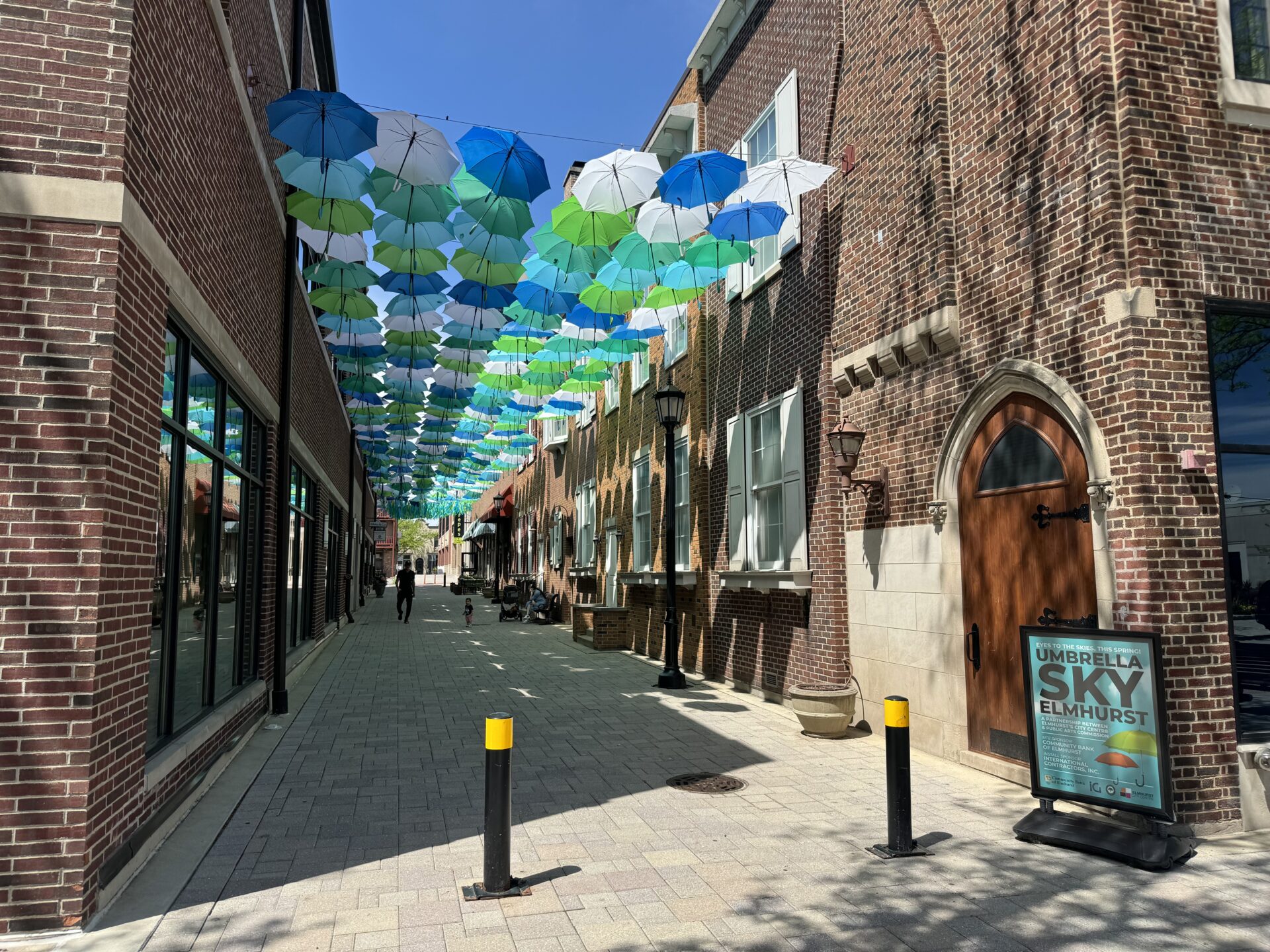 Umbrella Sky Returns to Elmhurst - Chicago Parent